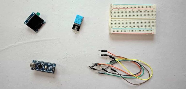 DHT11 Arduino Weather Station - IotCircuitHub - 2025
